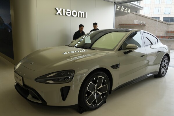 Xiaomi electric car price store